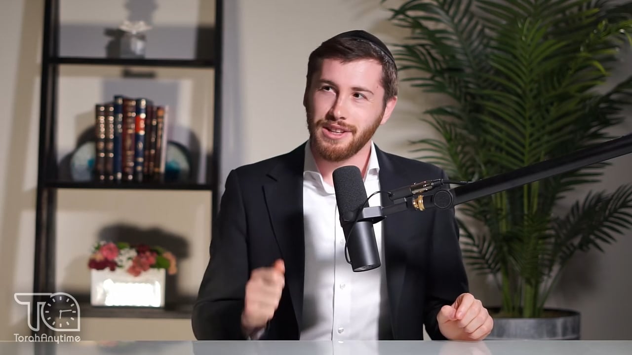 R' Eli Karmel | Perfect Short Vort to Say Over by the Seder