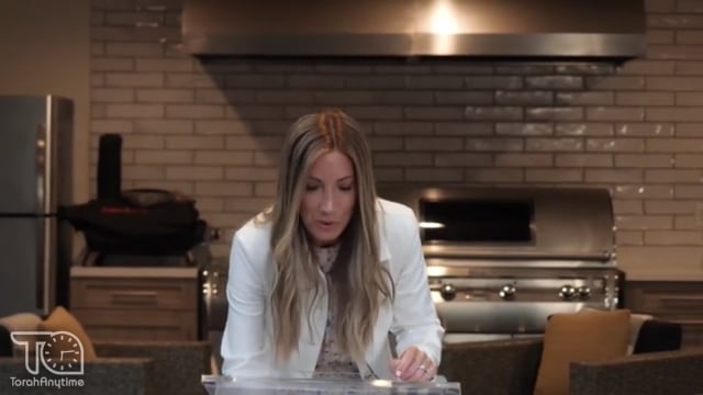 Mrs. Sarah Pachter | Break Through Barriers with the Power of Perspective