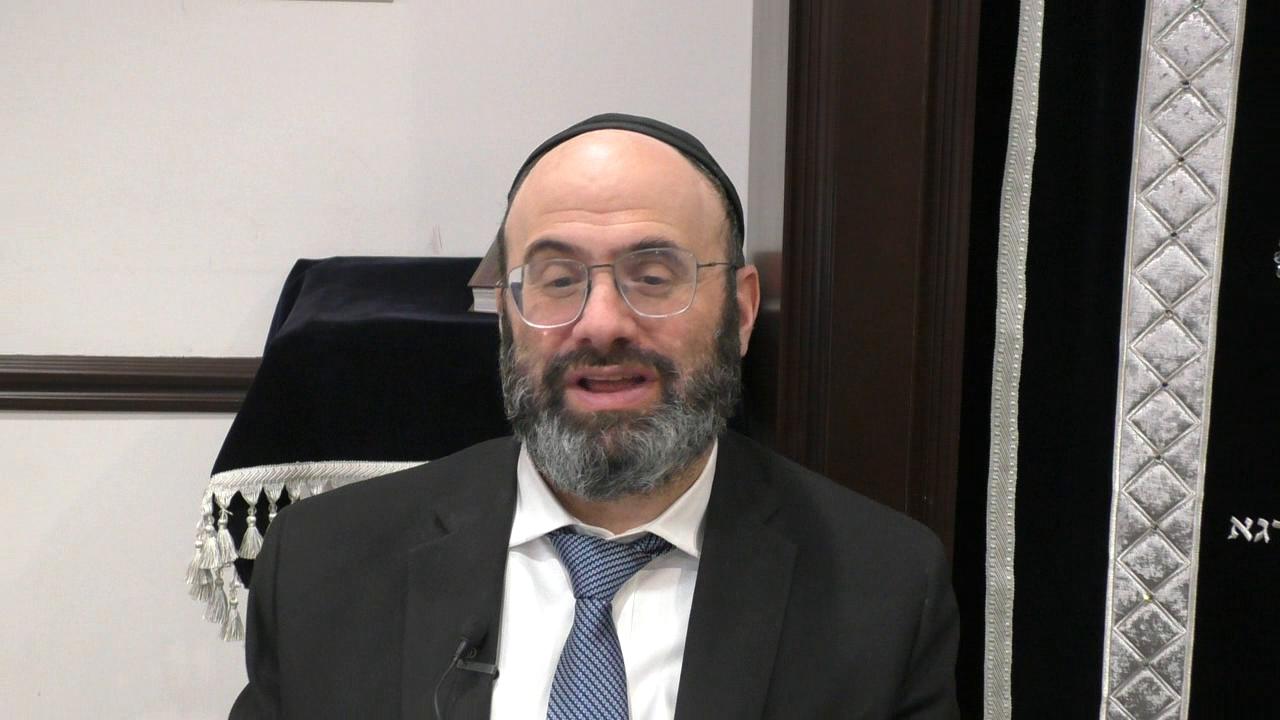 R' Gabi Fried | The Vort - "Passport Control!"