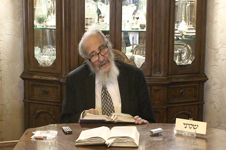 R' Yosef Chaim Schwab | Parshas Shemini Part 2: What is a "Nesher ...