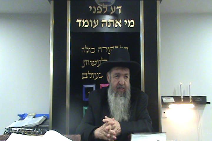 R' Moshe Meir Weiss | Quick Thoughts on Pirkay Avos #3